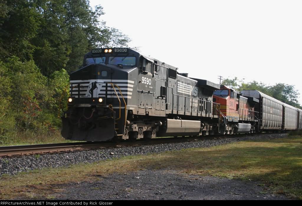 WB NS 11J @ 0921 hrs.